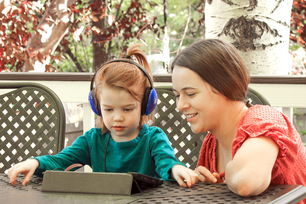 Keep Distance Learning Headsets Functioning All Year Long With These 3 ...